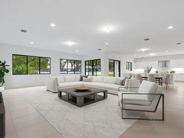 4 bedroom, Cooper City Fl FL 33328 102659037