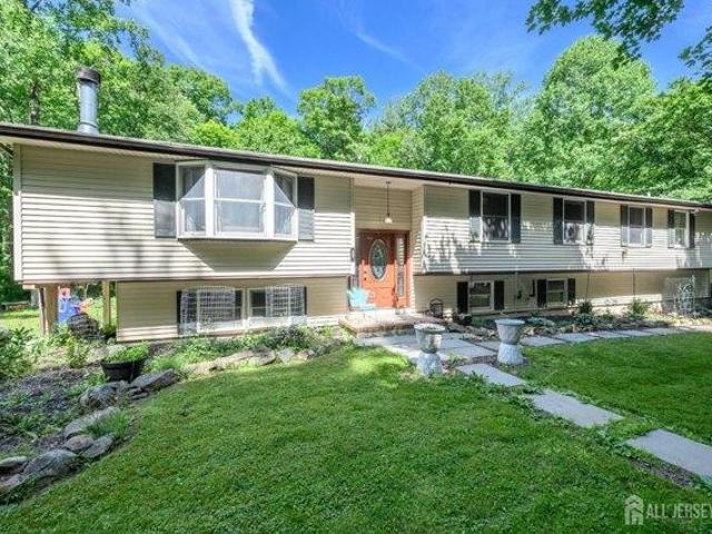 4 bedroom, Califon NJ 07830 104851218