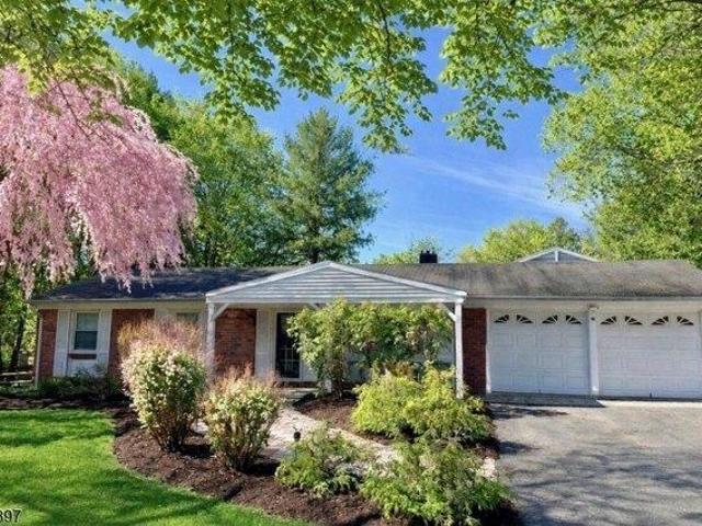 4 bedroom, Califon NJ 07830 LS102212417