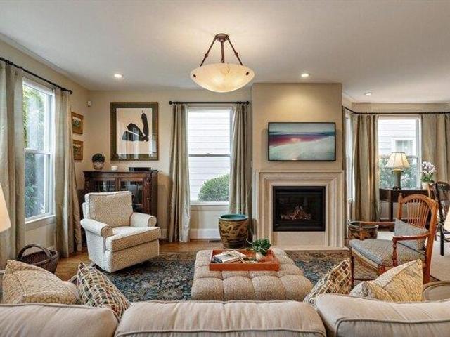 4 bedroom, Cambridge MA 02138 102668650