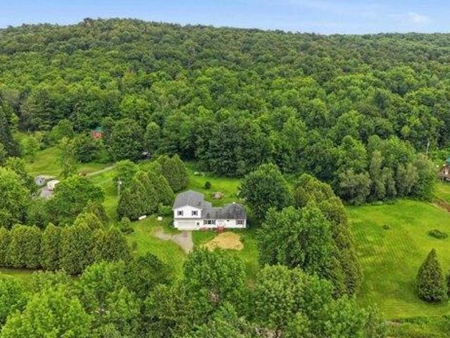4 bedroom, Cambridge VT 05444 104607693