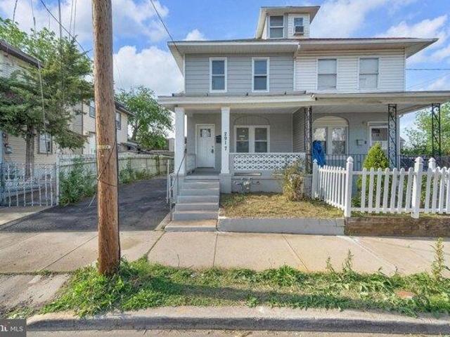 4 bedroom, Camden NJ 08105 102777256