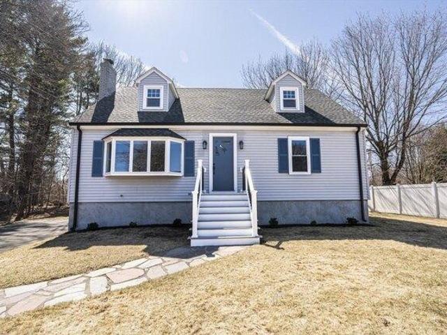 4 bedroom, Canton MA 02021 101896378
