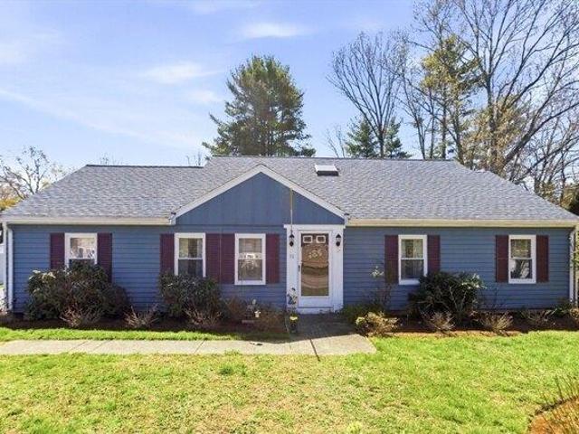 4 bedroom, Canton MA 02021 102342921