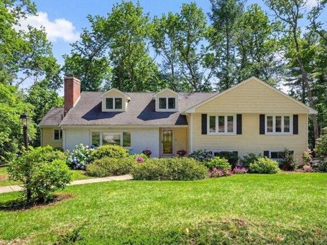 4 bedroom, Canton MA 02021 103017571