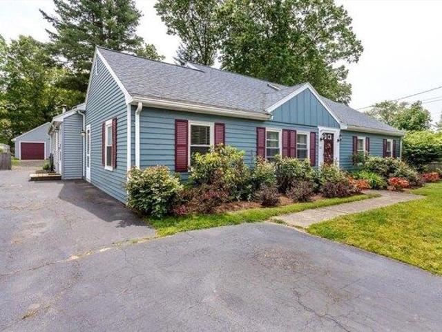 4 bedroom, Canton MA 02021 103162398