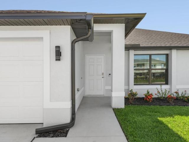 4 bedroom, Cape Coral FL 33914 92193175