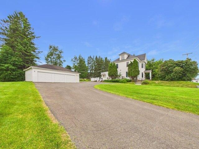 4 bedroom, Caribou ME 04736 104849272