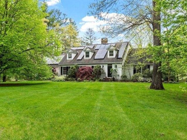 4 bedroom, Carlisle MA 01741 102922270