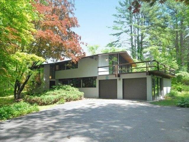 4 bedroom, Carlisle MA 01741 LS103020165