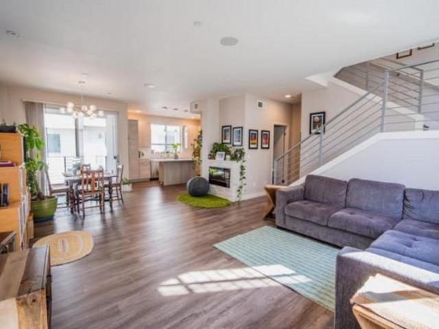 4 bedroom, Carlsbad CA 92009 88531580