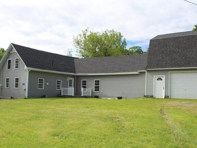 4 bedroom, Carmel ME 04419 104718256