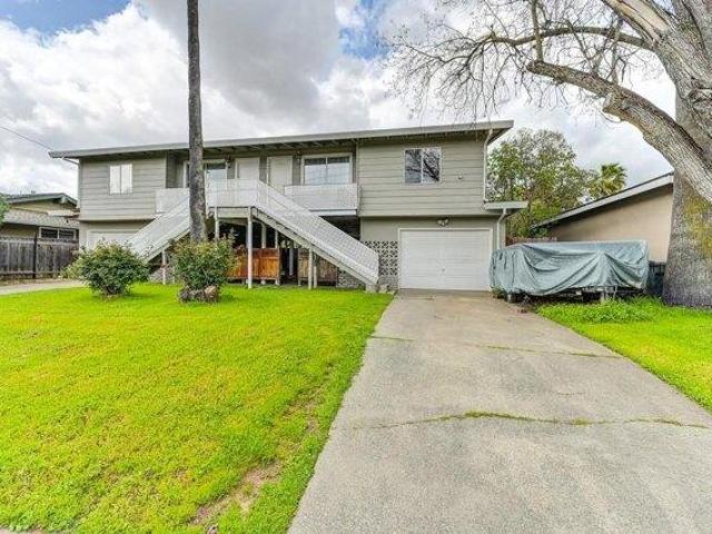4 bedroom, Carmichael CA 95608 96795402