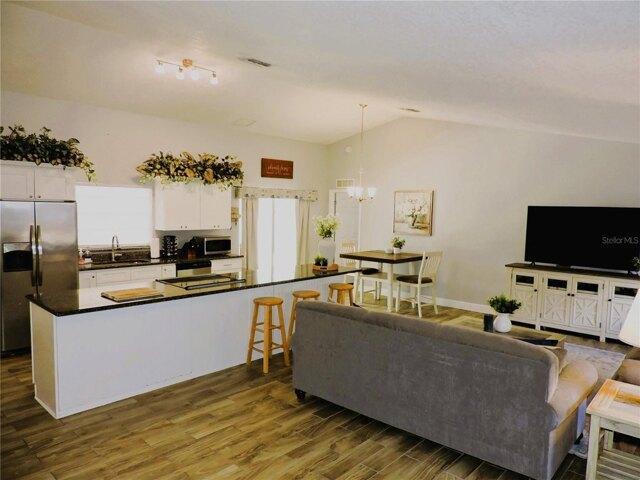 4 bedroom, Casselberry FL 32707 LS92284600