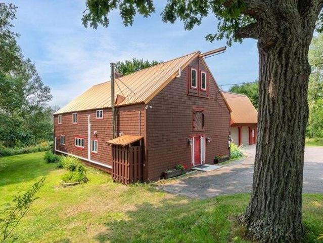4 bedroom, Center Harbor NH 03226 104606853