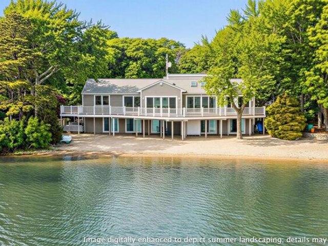 4 bedroom, Centerville MA 02632 LS102064321