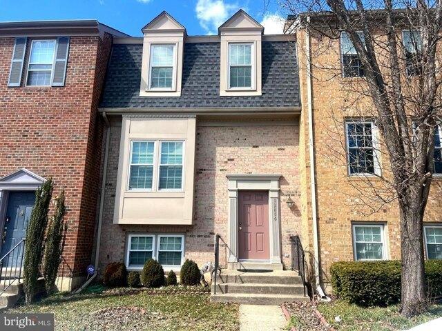 4 bedroom, Centreville VA 20120 88951286