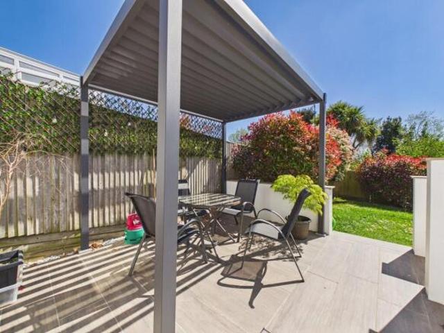 4 bedroom chalet for rent in West Way, Worthing, BN13 3AX, BN13