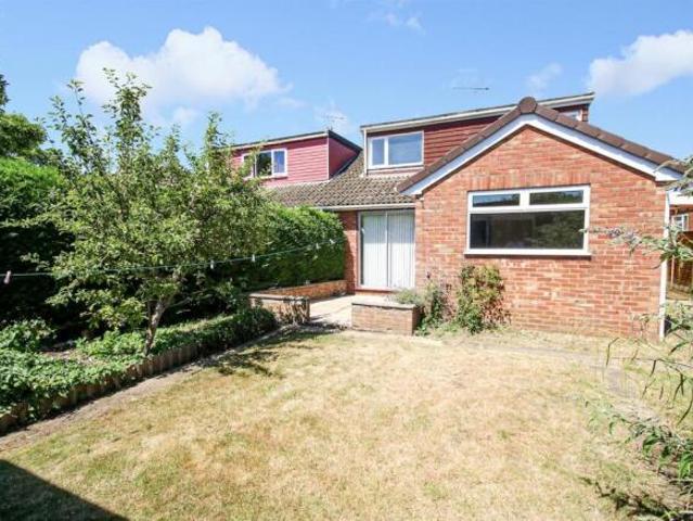 4 bedroom chalet for sale in Bernham Road, Hellesdon, NR6