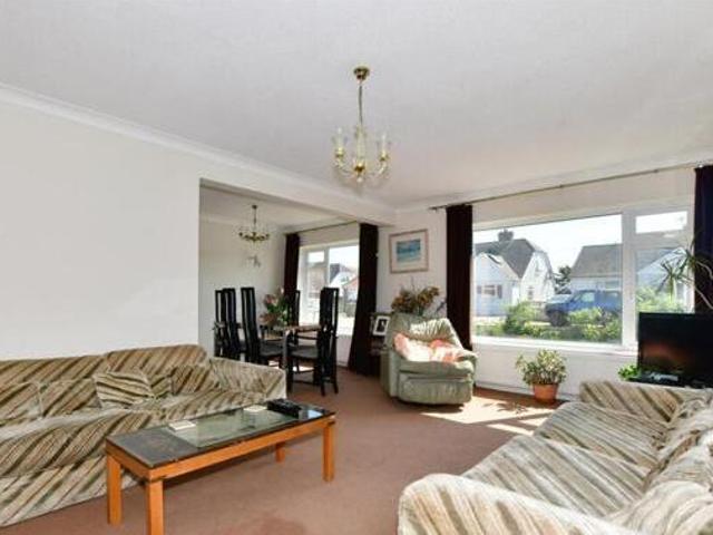 4 Bedroom Chalet For Sale In Greatstone