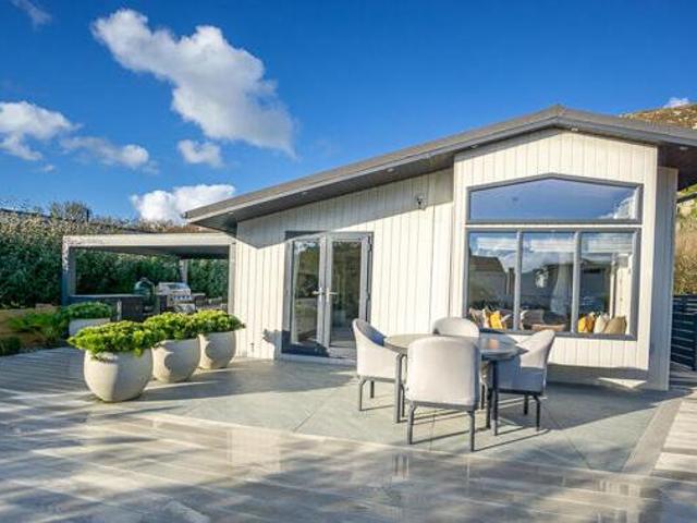 4 Bedroom Chalet For Sale In 3 Bathroom