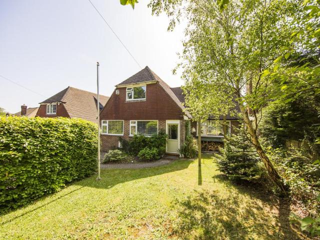 4 bedroom chalet for sale