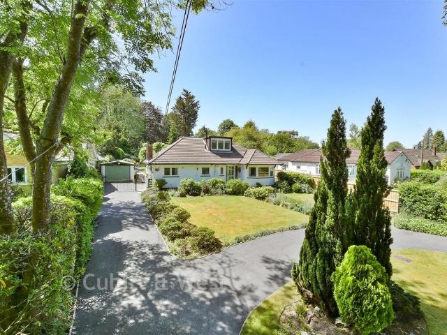 4 bedroom chalet for sale