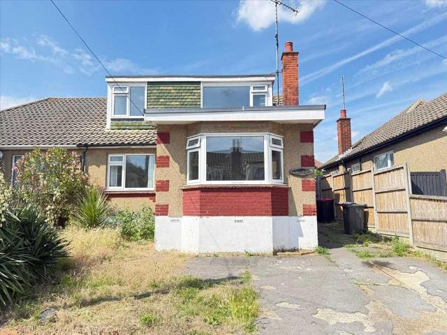 4 bedroom chalet for sale