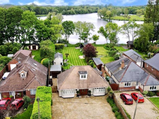 4 bedroom chalet for sale