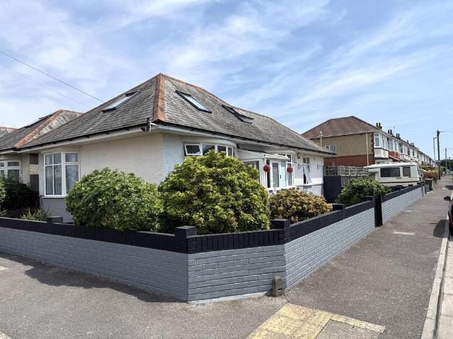 4 bedroom chalet for sale