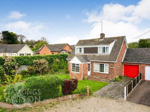 4 bedroom chalet for sale