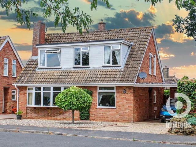 4 bedroom chalet for sale