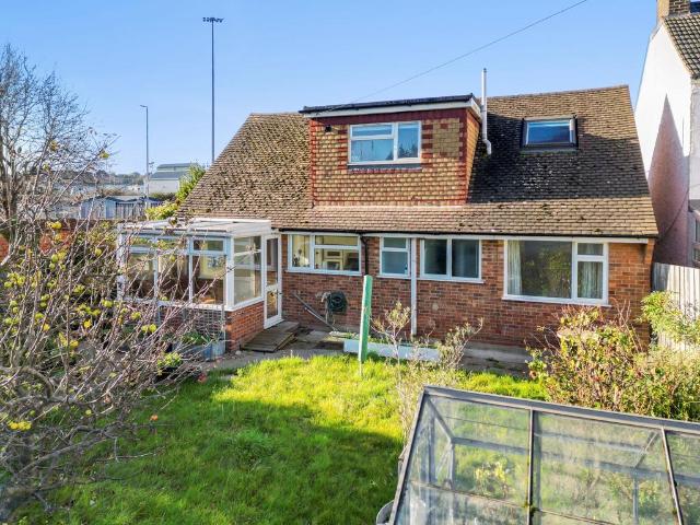 4 bedroom chalet for sale