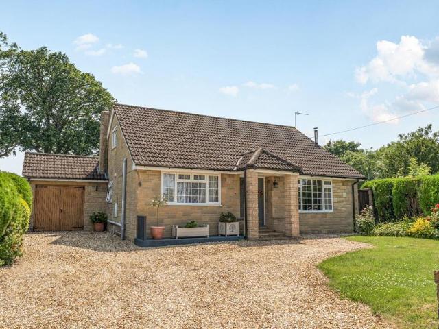 4 bedroom chalet for sale
