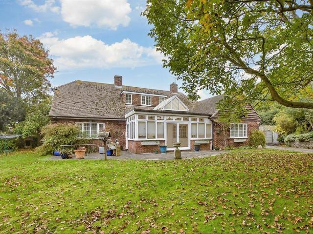 4 bedroom chalet for sale