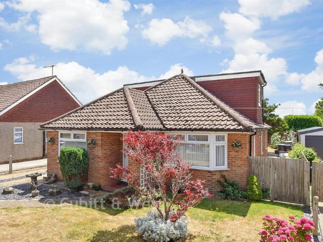 4 bedroom chalet for sale