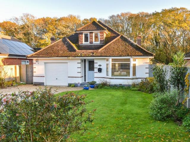 4 bedroom chalet for sale