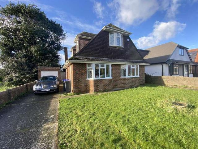 4 Bedroom Chalet House