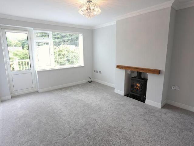 4 bedroom chalet to rent