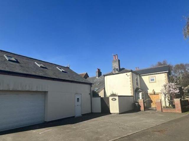 4 Bedroom Character Property For Sale In Burbage