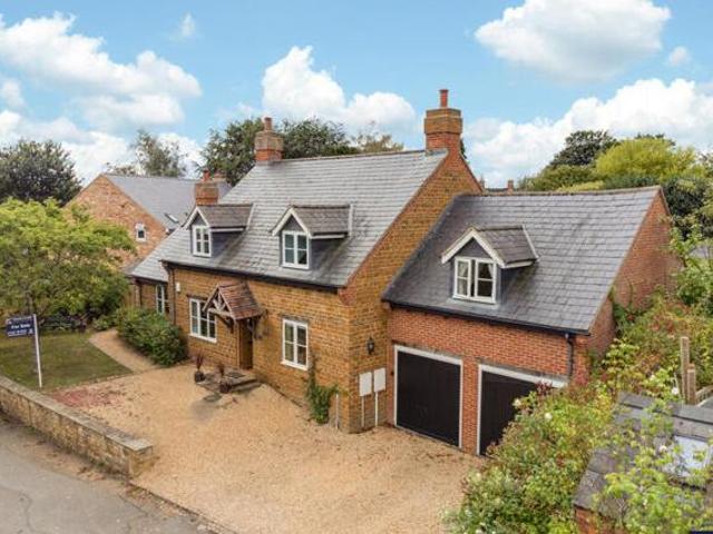4 Bedroom Character Property For Sale In Bliss Lane, Flore