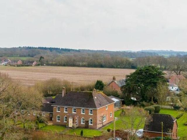 4 Bedroom Character Property For Sale In Crow, Ringwood