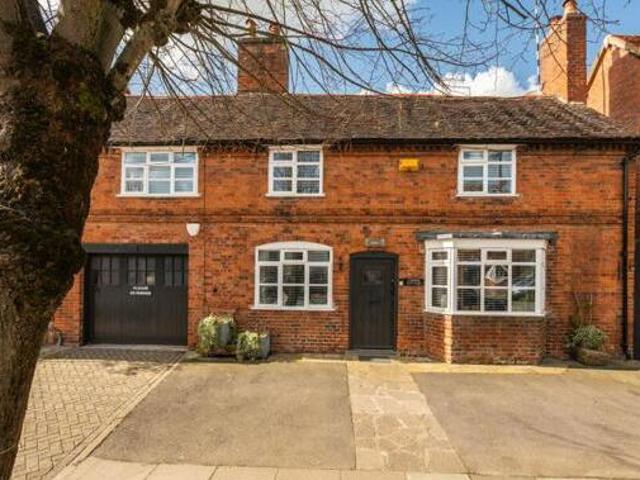 4 Bedroom Character Property For Sale In Henley in arden