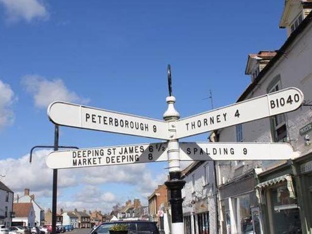 4 bedroom character property for sale in LONGCHAMP HOUSE Postland Road Crowland PE6 PE6