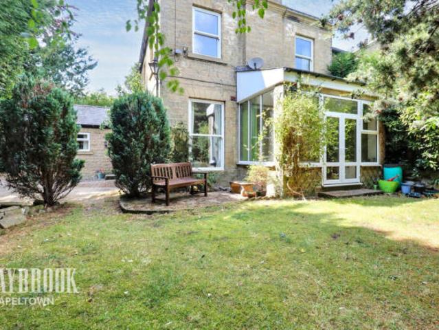 4 bedroom character property for sale in School Lane, Grenoside, S35