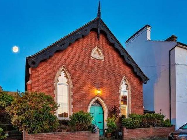4 bedroom character property for sale in The Chapel CO14