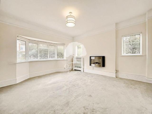 4 bedroom character property to rent