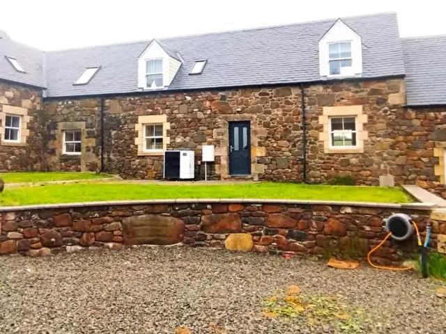 4 Bedroom Character Property To Rent In Chartershall, Stirling, FK7