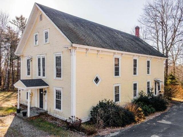 4 bedroom, Charleston ME 04422 101899316