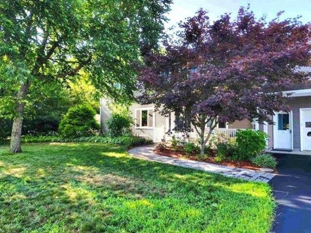4 bedroom, Charlestown NH 03603 103098050